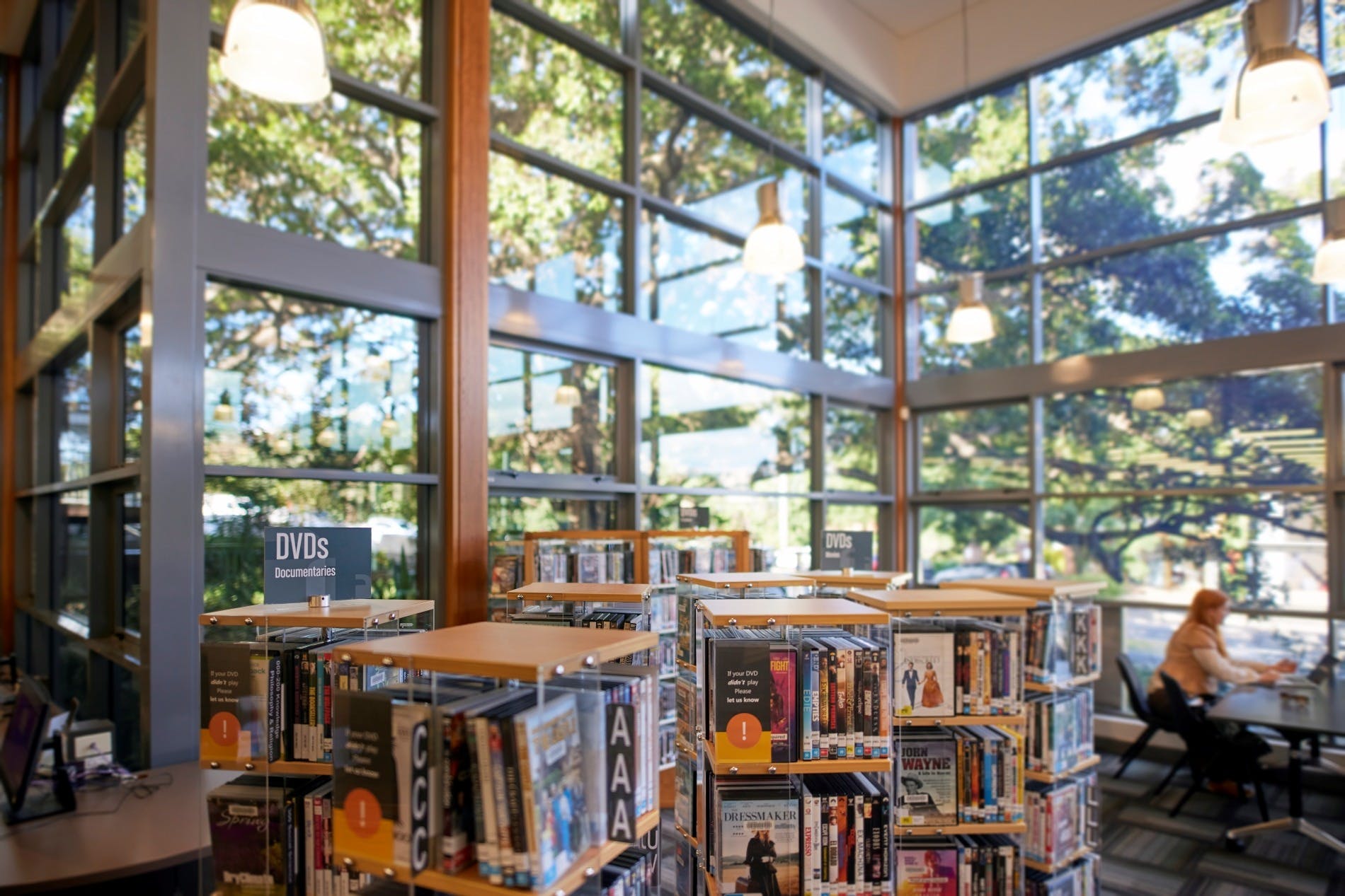 Thirroul Library | Destination Wollongong